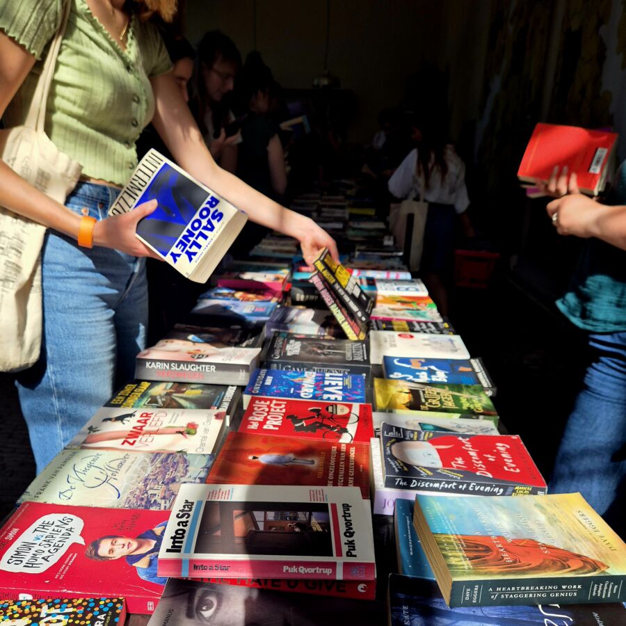 Book Swap Circle & Film - Movies that Matter